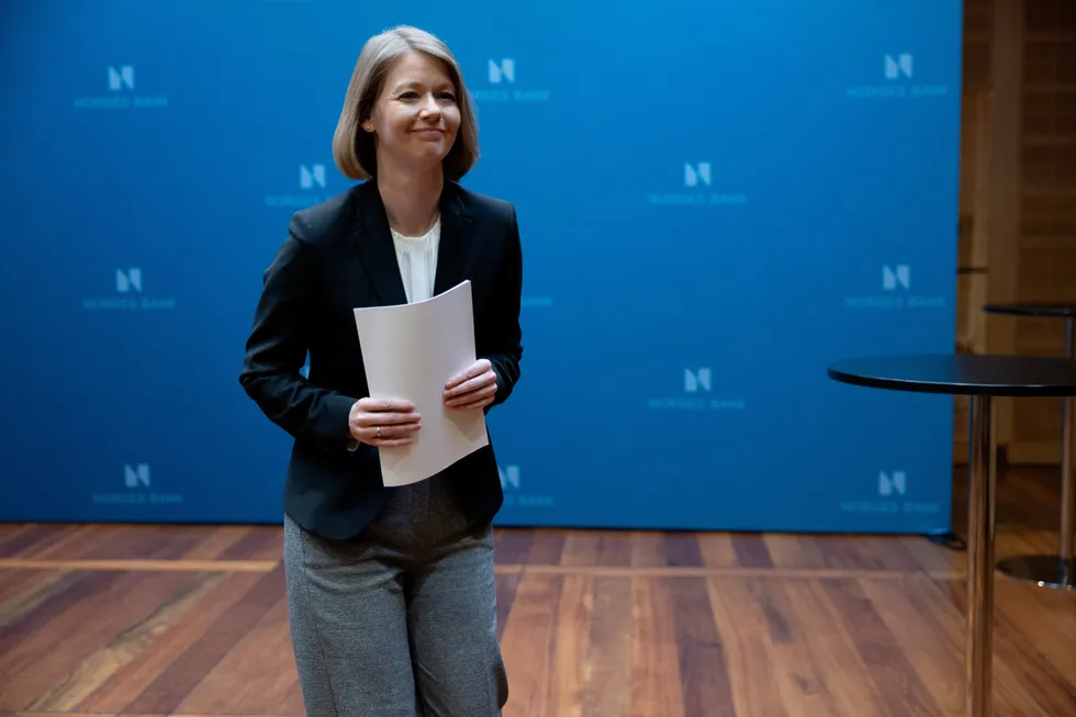 Norges Bank hever renten med 0,25 prosentpoeng – sannsynlig med nytt hopp i desember | DN