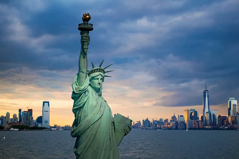 New York renewable energy blow as $11bn power line plan axed | Recharge