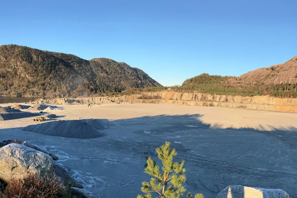 Pure Salmon unveils plan to build Norway's largest post-smolt facility ...