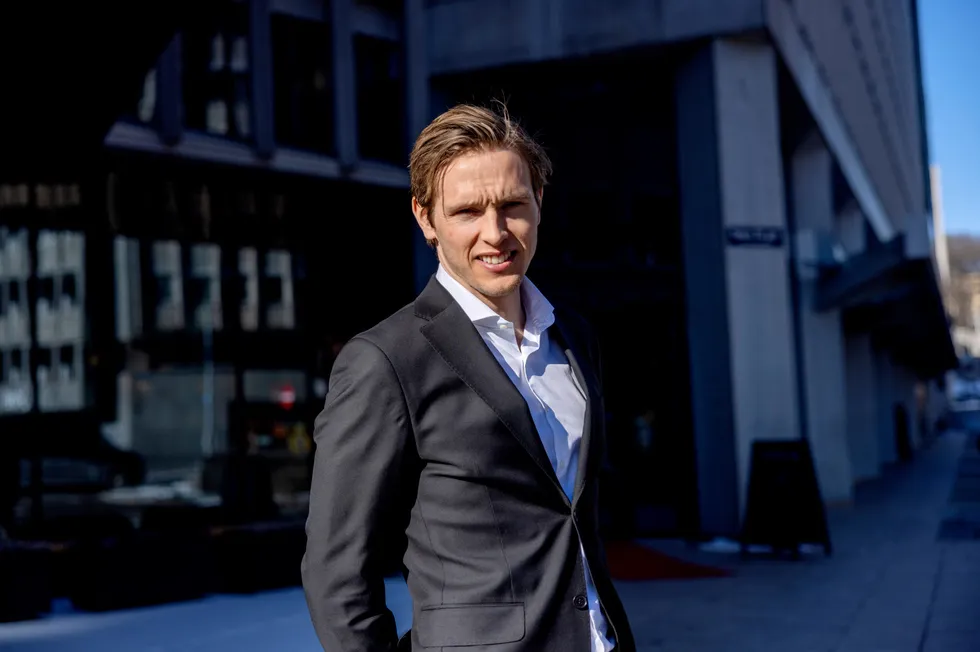 Norske aksjonærer slakter milliardemisjon i svensk it-selskap ...