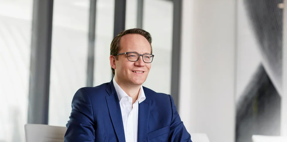 RWE biggest winner in Japan offshore wind round with plan to use 18MW ...