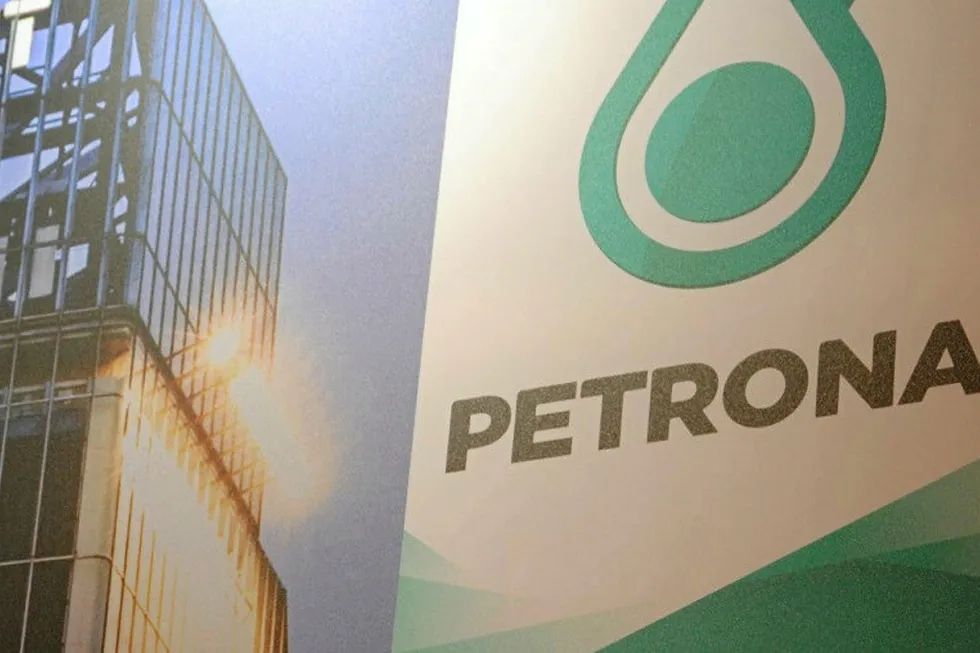 Petronas provides update on PFLNG Dua project | Upstream