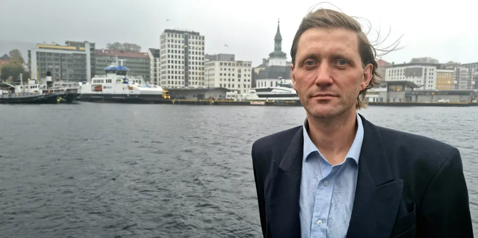 Gründer hevder han er urettmessig kastet ut av båtprosjekt – tok ...