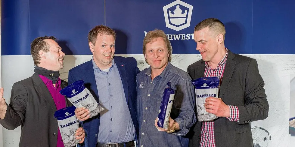 Krabbekongen Sig lanserer agn som skal revolusjonere taskekrabbe-fisket ...