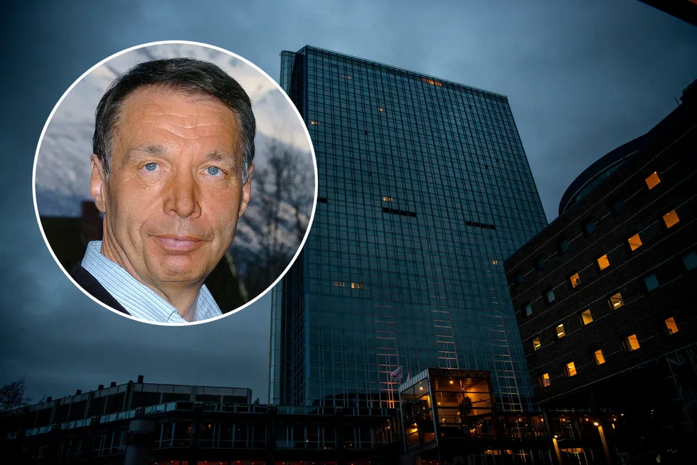 Kjempesmell for hotellkonge Lars Wenaas – tapte nær én mrd. | DN