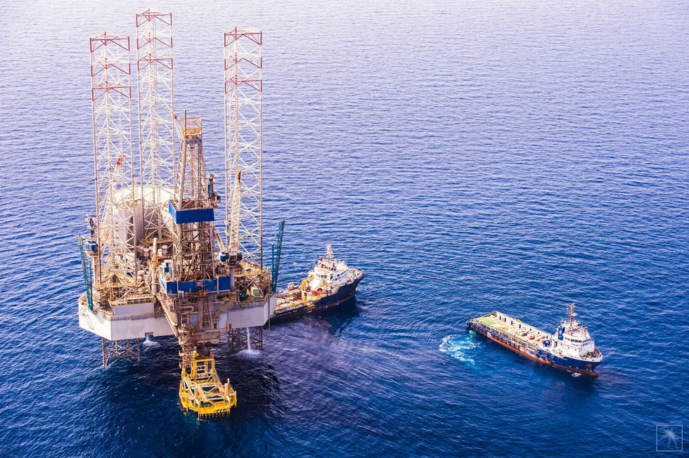Contracting giants submit bids for multiple Saudi Aramco offshore ...