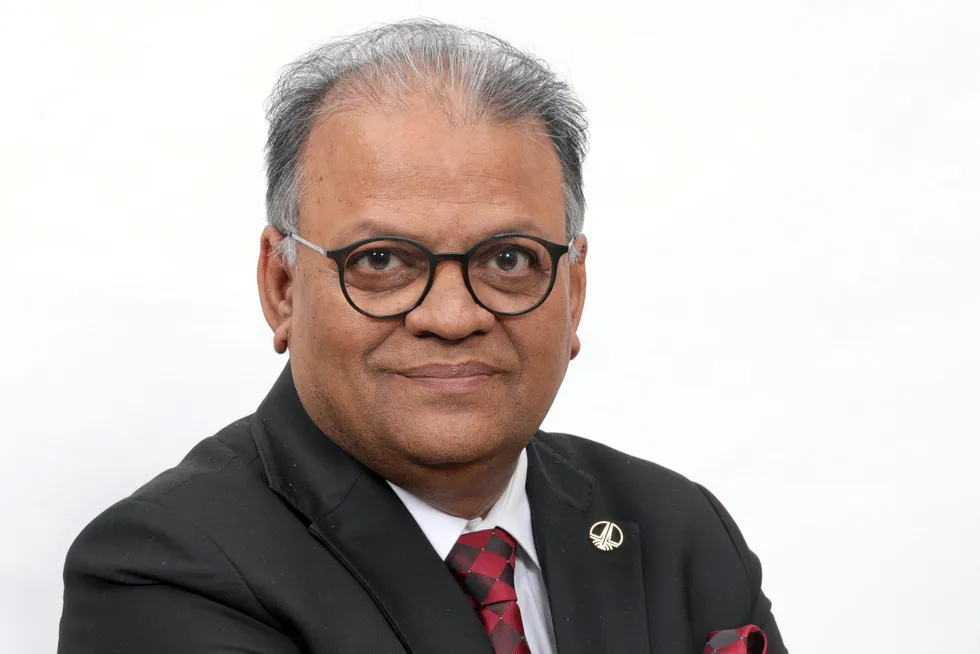 ONGC kicks off chase to revive production from controversial offshore ...