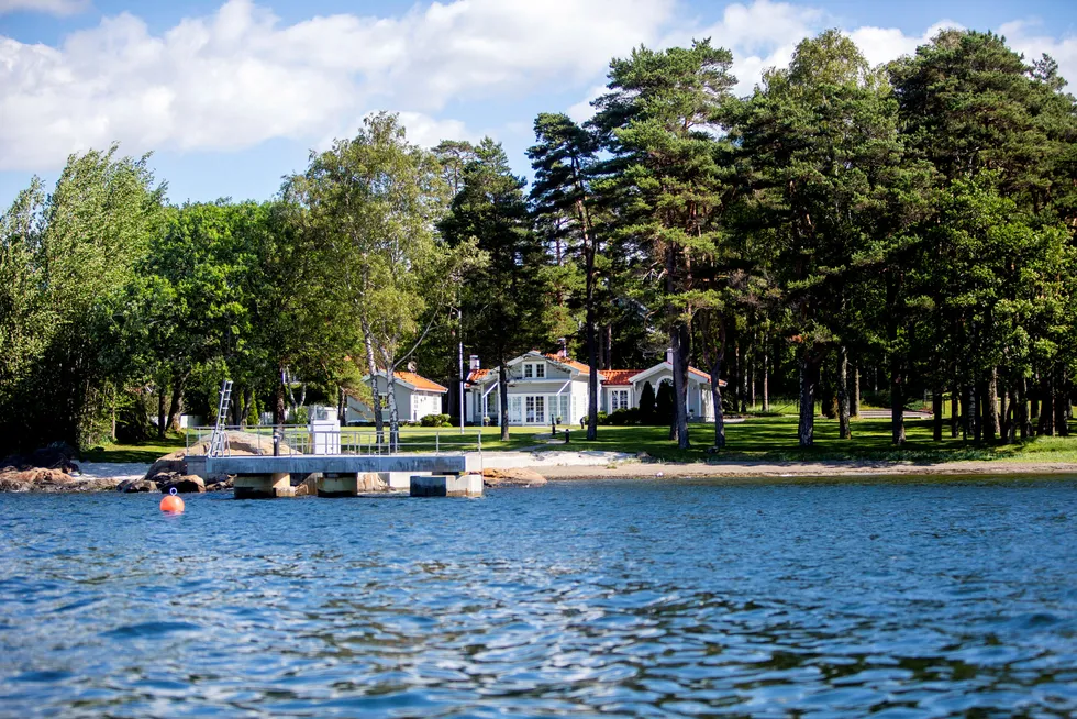 Slo sin gamle hytteprisrekord da han kjøpte nabohytta | DN