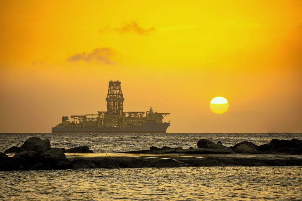 Shell lines up drillship for deep-water campaign offshore Malaysia ...