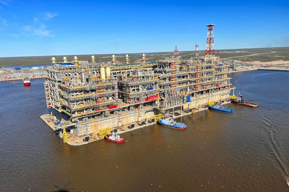 US sanctions first Chinese offshore shipyard for Russian ties ...