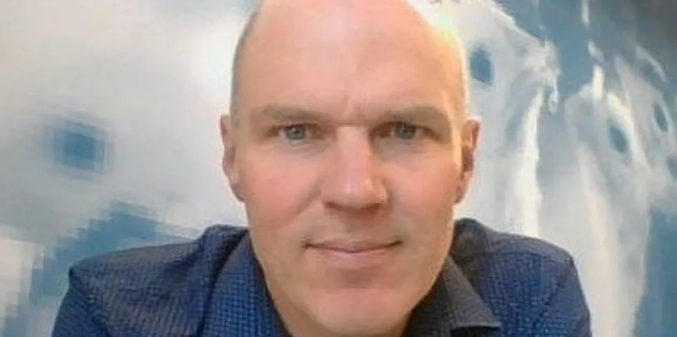 Can shrimp farmers learn lessons from salmon growers? This top genetics ...