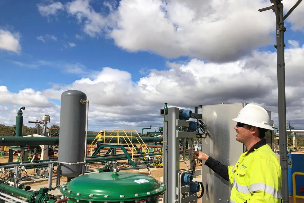 Australian LNG and gas project due for start-up in 2023 hits the skids ...