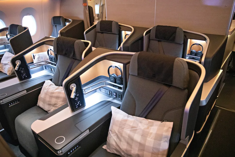 Fikk firedoblet erstatningen etter å ha fløyet business class med ...