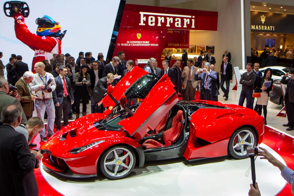 Fredly kjøper Ferrari av svensk popstjerne | DN