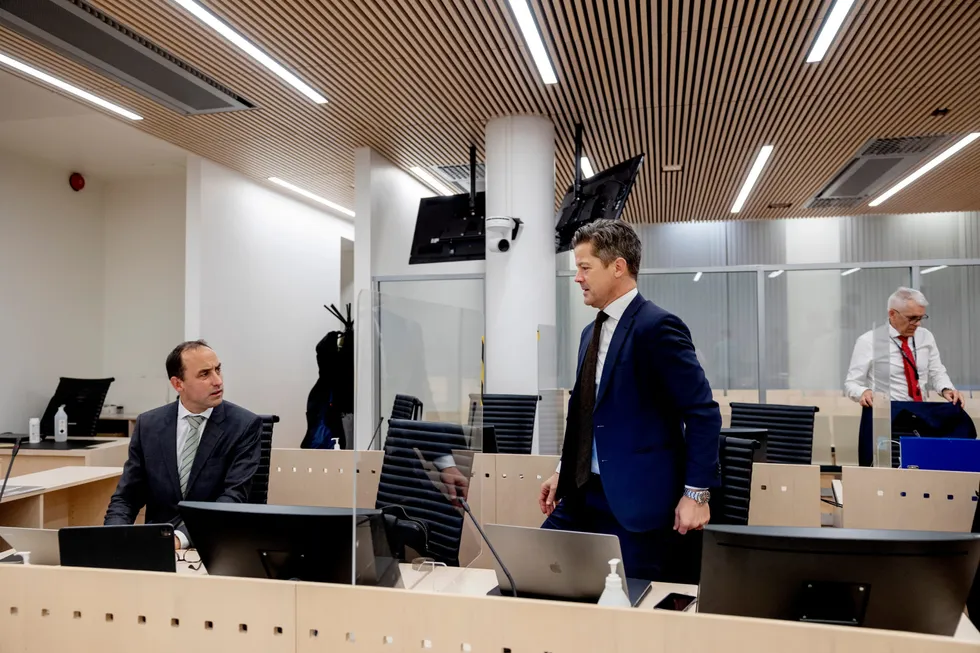 Den korrupsjonstiltalte konsulentens forsvarer: – Han har handlet i ...