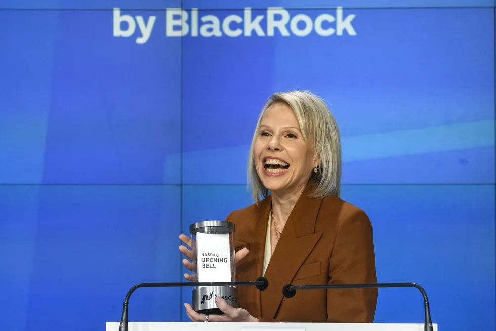 Ble godkjent i går – i dag er det handlet ferske bitcoin-fond for over ...