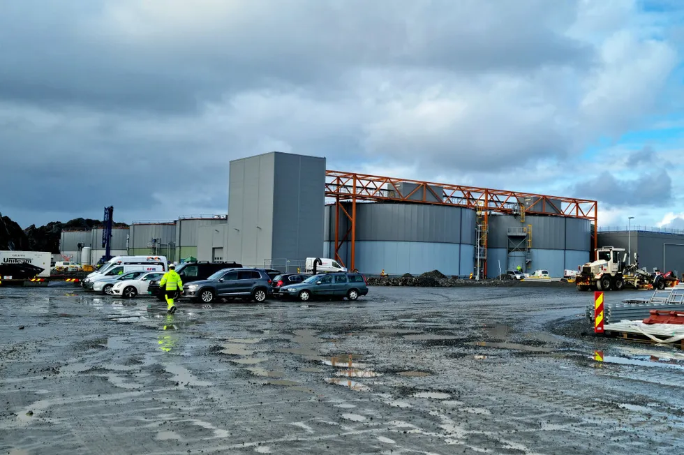 Grønt lys for bygging av fase to hos Salmon Evolution – disse partene ...