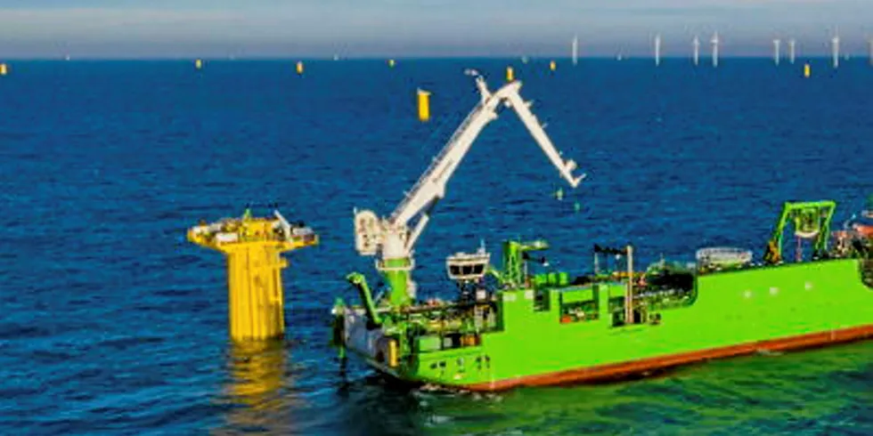 DEME lands world's largest inter-array offshore wind cabling order ...