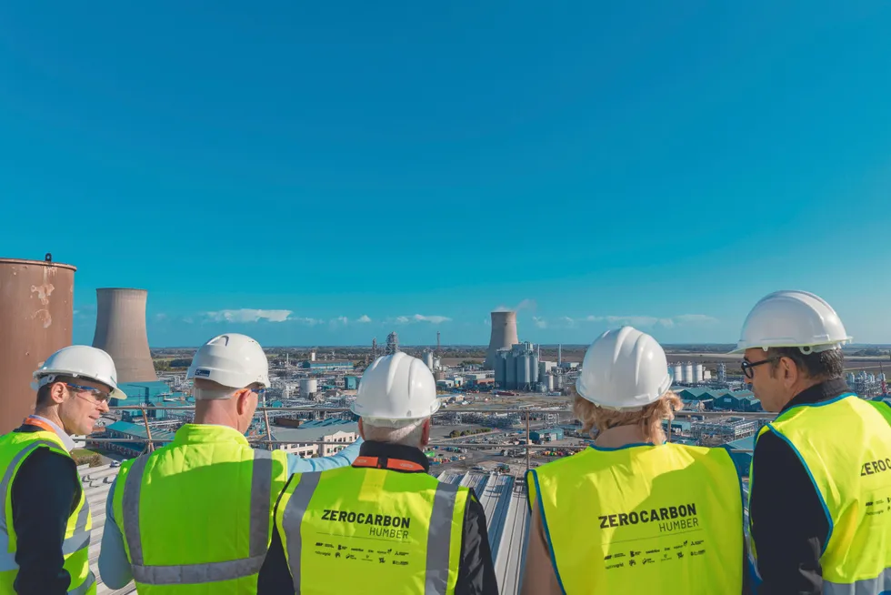 Equinor awards key contracts for H2H Saltend blue hydrogen project ...