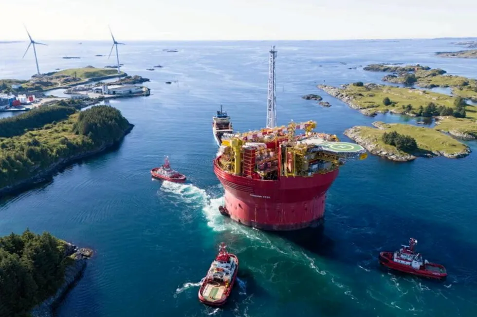 Shell's latest FPSO successfully installed in preparation for first oil ...