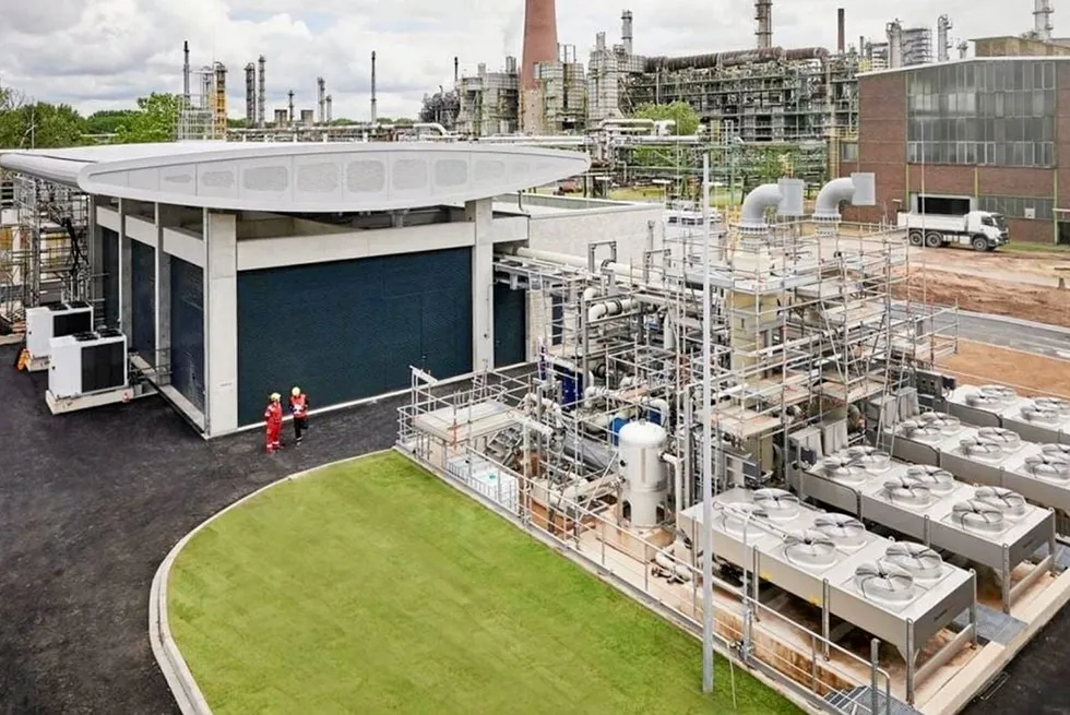 Shell takes final investment decision on 100MW German green hydrogen ...