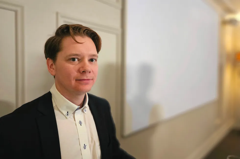 Canadisk gigant investerer i norsk landbasertselskap