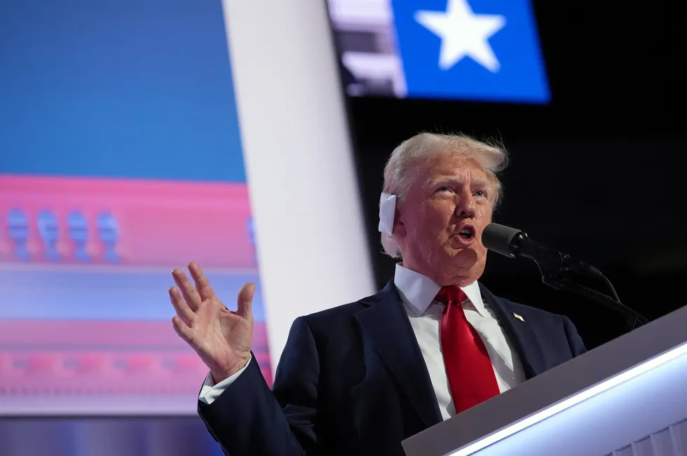 Trump says he'll end 'green new scam' in latest threat to Biden clean ...