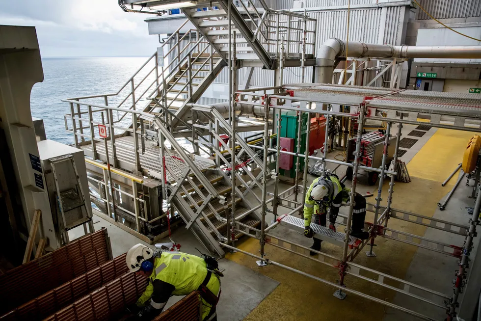 Norge fikk et handelsoverskudd på 76,1 milliarder kroner i april | DN