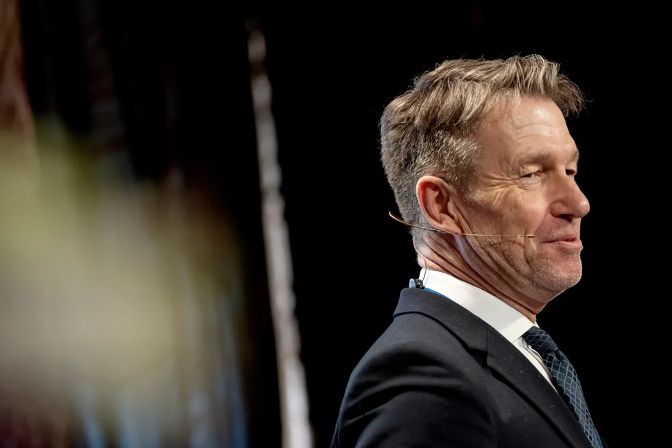 Regjeringen vil utvide områdene for oljeleting i nord | DN