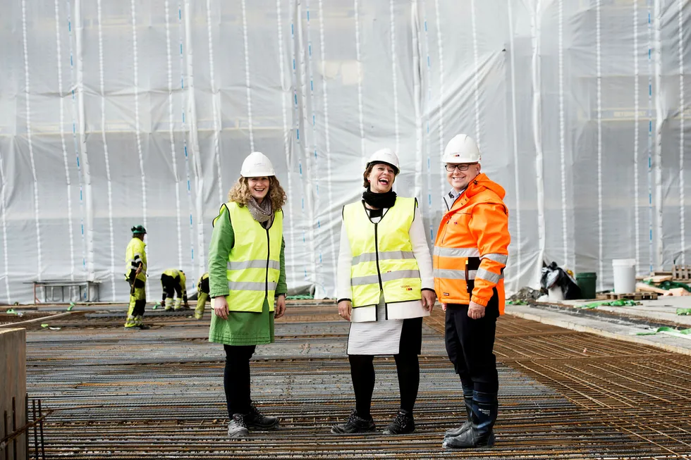 Ap vil ha hjelp av private til å bygge seg rundt eldrebølgen | DN