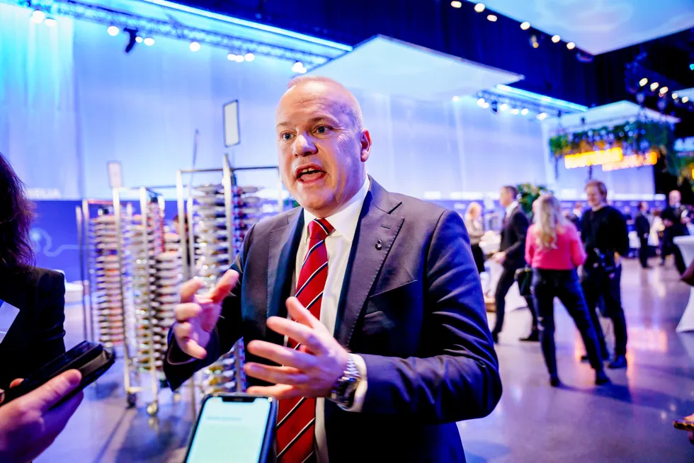 Aker Solutions 'in shock' at losing critical Equinor contract on $9 ...
