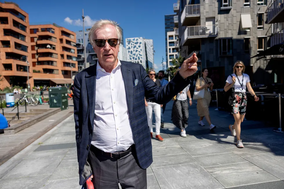 Milliardærfamilie lager veldedig stiftelse – gir over 300 mill. | DN