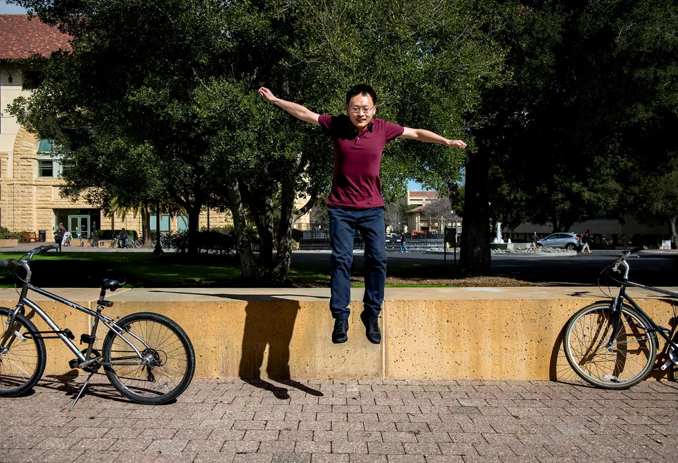 Han får millioner av Facebook-sjefen for å utrydde alle verdens ...