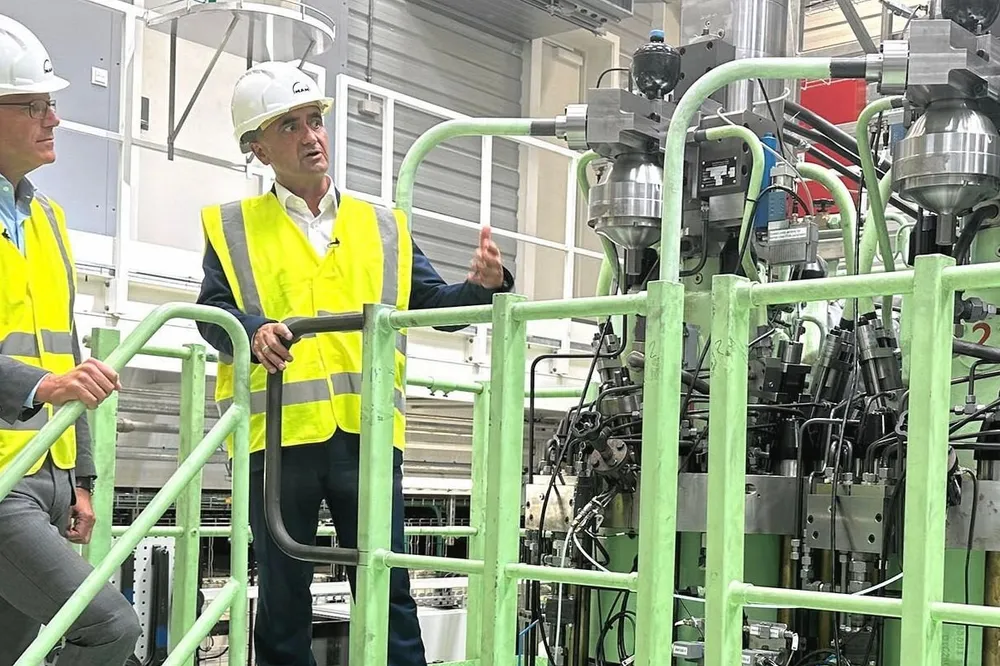 MAN Energy Solutions names launch date for commercial sales of ammonia ...