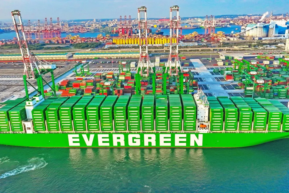 Container shipping giant Evergreen spends $1bn plus to take control of ...