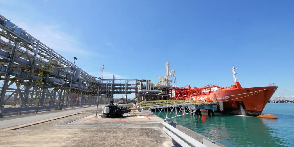 Singapore seeks solutions to improve LNG bunkering operations both ...