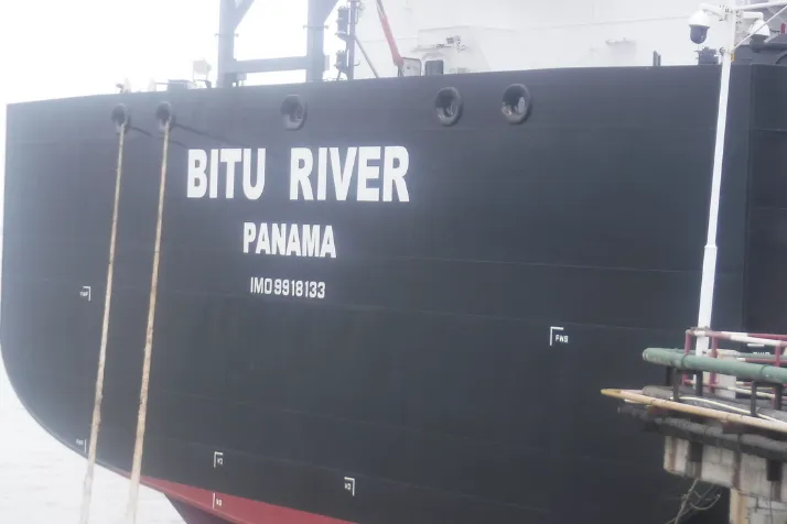 Families appeal for release of 10 seafarers kidnapped from product tanker