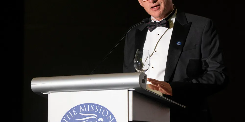 In pictures: Shipping stars align for seafarers at Mission’s gala