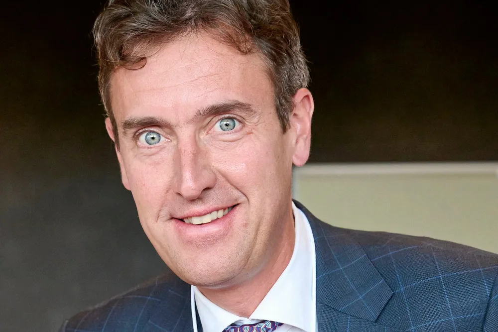 CMB.Tech splashes $500m on VLCC and suezmax newbuildings as it extends ...