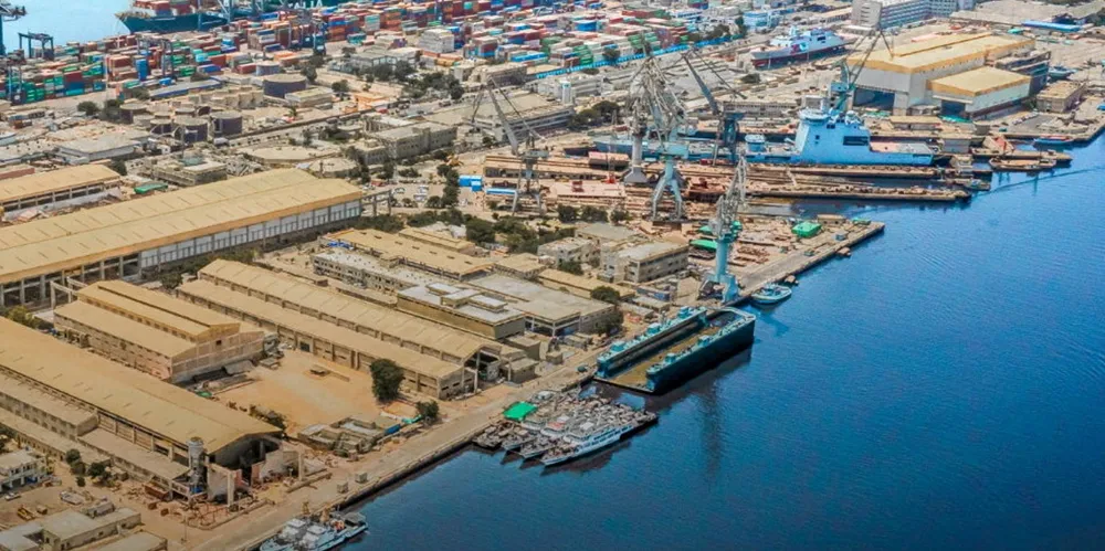 Pakistan shipyard to build country’s first cargo ship for more than 40 ...