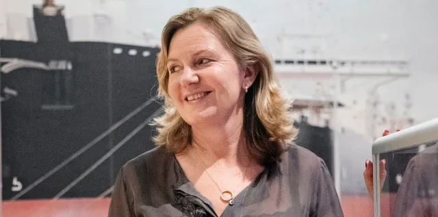 Altera confirms sale of $280m fleet of super-large anchor-handlers to ...