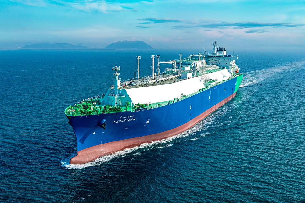 Hanwha Ocean claims shipbuilding first with delivery of its 200th LNG ...