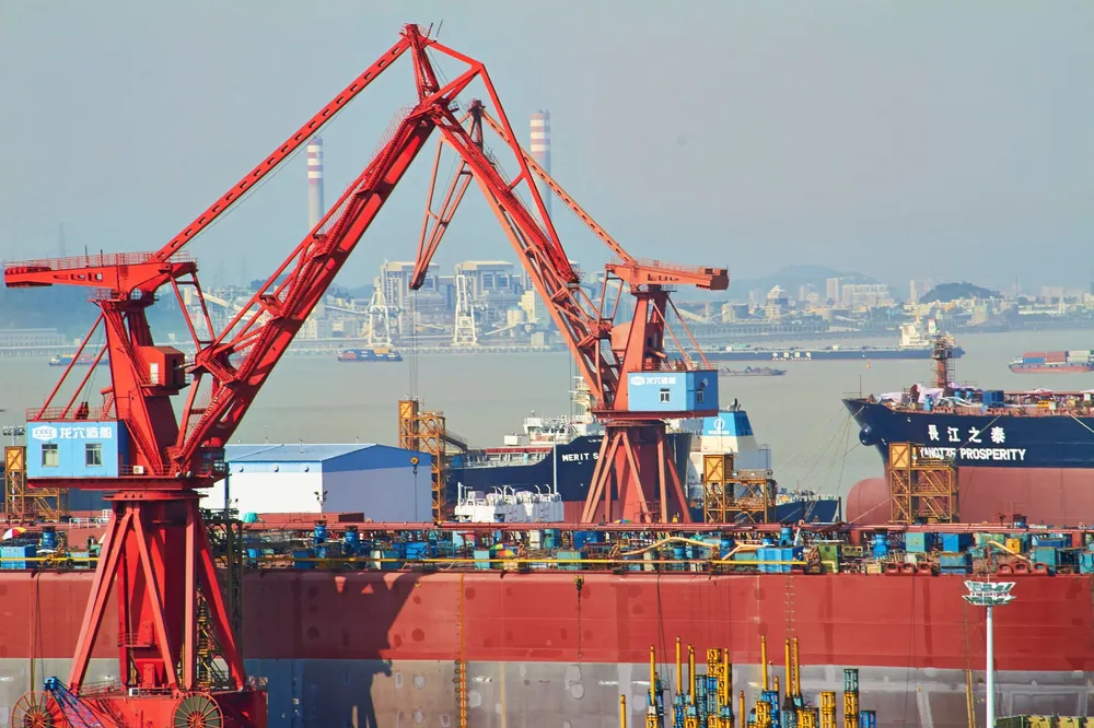 Echoes of 2008: Record container ship orderbook with long lead times ...