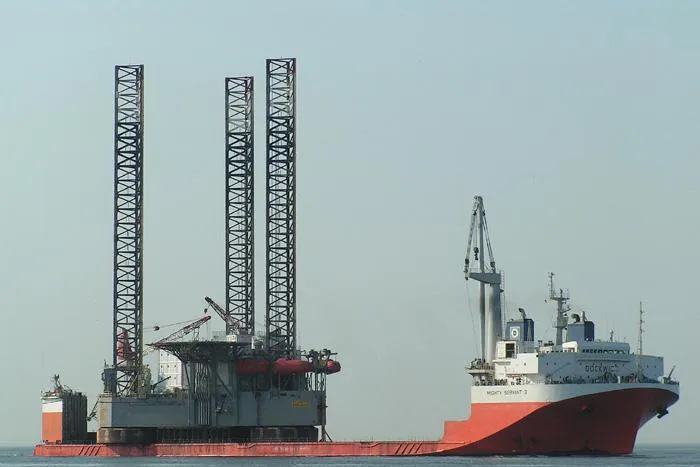 Dockwise brings Sealift aboard | Upstream