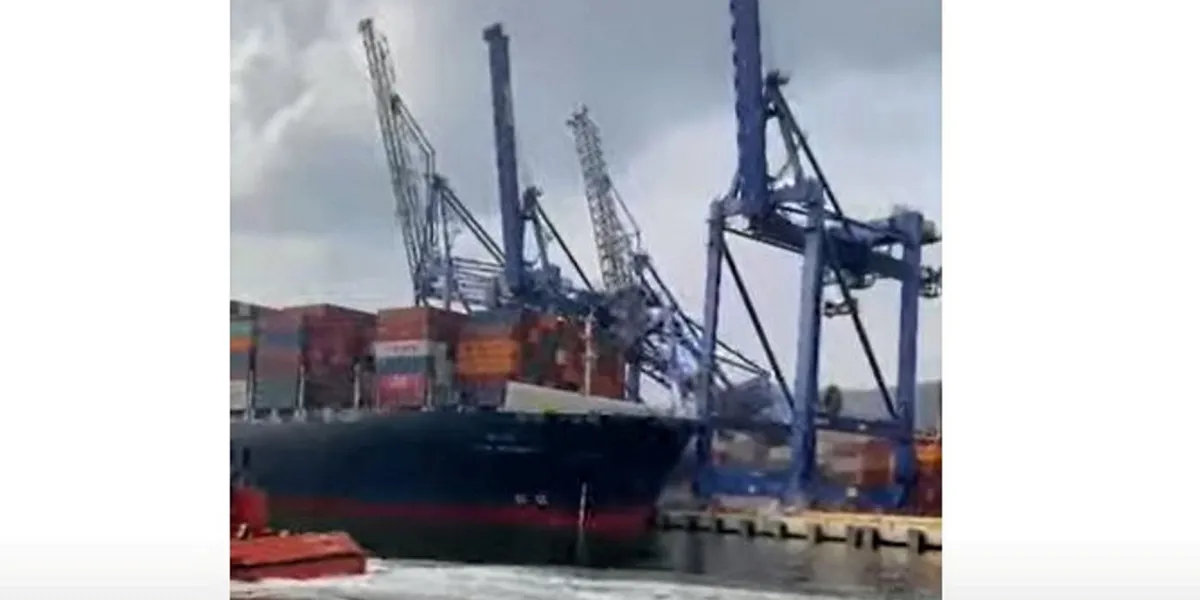 Out-of-control container ship crashes into three cranes