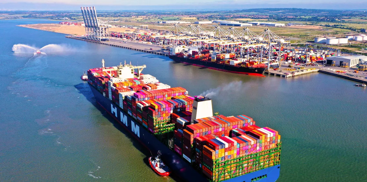 DP World unveils $1.3bn plan to upgrade London container port
