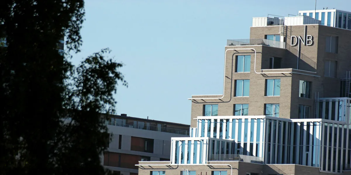 Offshore 'a concern' as uncertainty surrounds huge refinancing efforts ...