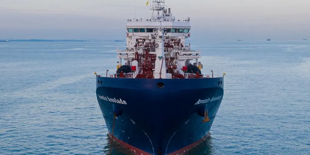 Avenir LNG locks away vessel with Excelerate Energy in multi-year deal