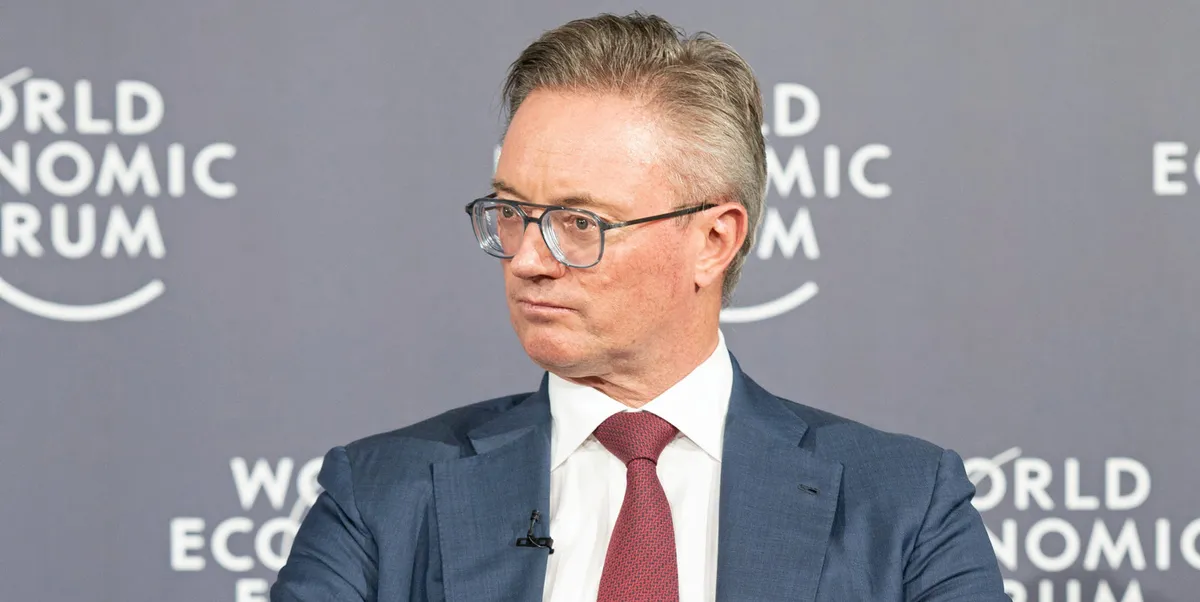 Trafigura extends notice terms to up to a year after trader departures