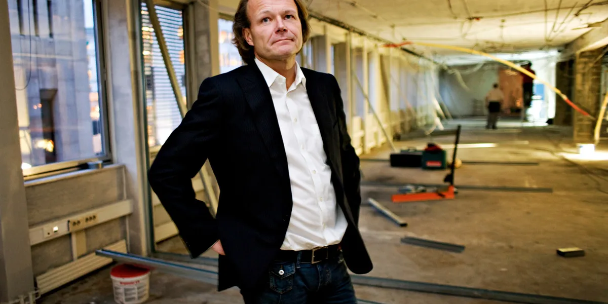 Eiendomsmilliardær Kim Erla har fått ny postadresse i Sveits | DN